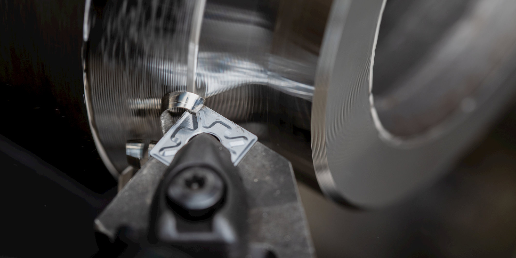 Balancing key factors in stainless steel machining | Seco Tools