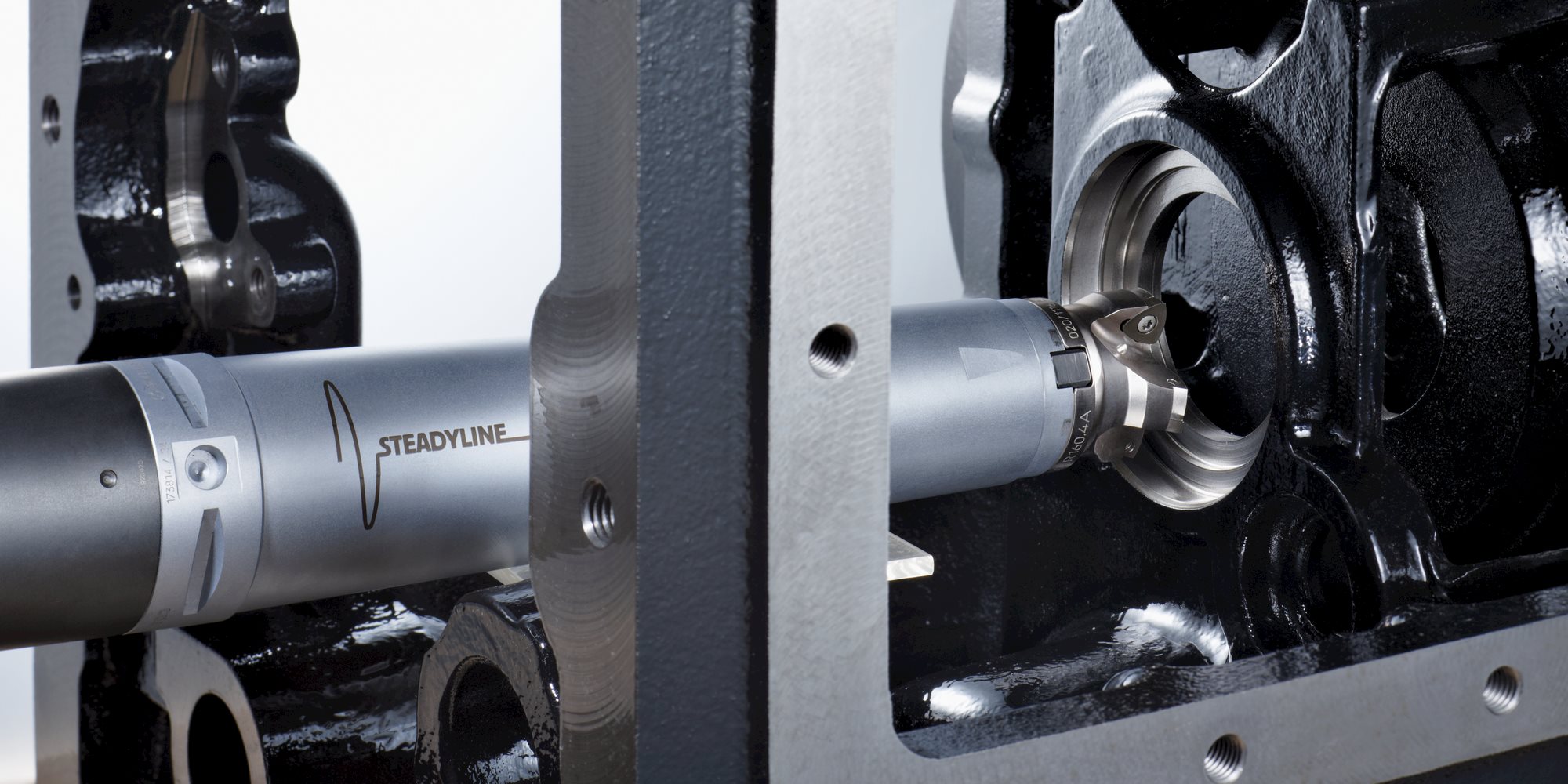 What is Vibration in Machining and How to Reduce Vibration? | Seco Tools